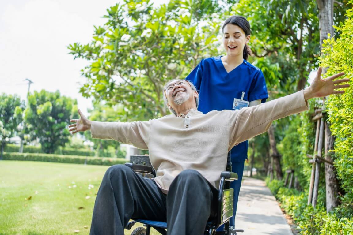 Small Gestures, Big Impact: Acts of Kindness for Older Adults - Kupuna Life